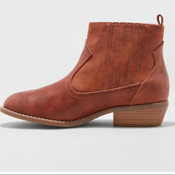 Universal Thread | Shoes | Universal Thread Cognac Western Ankle Boots ...